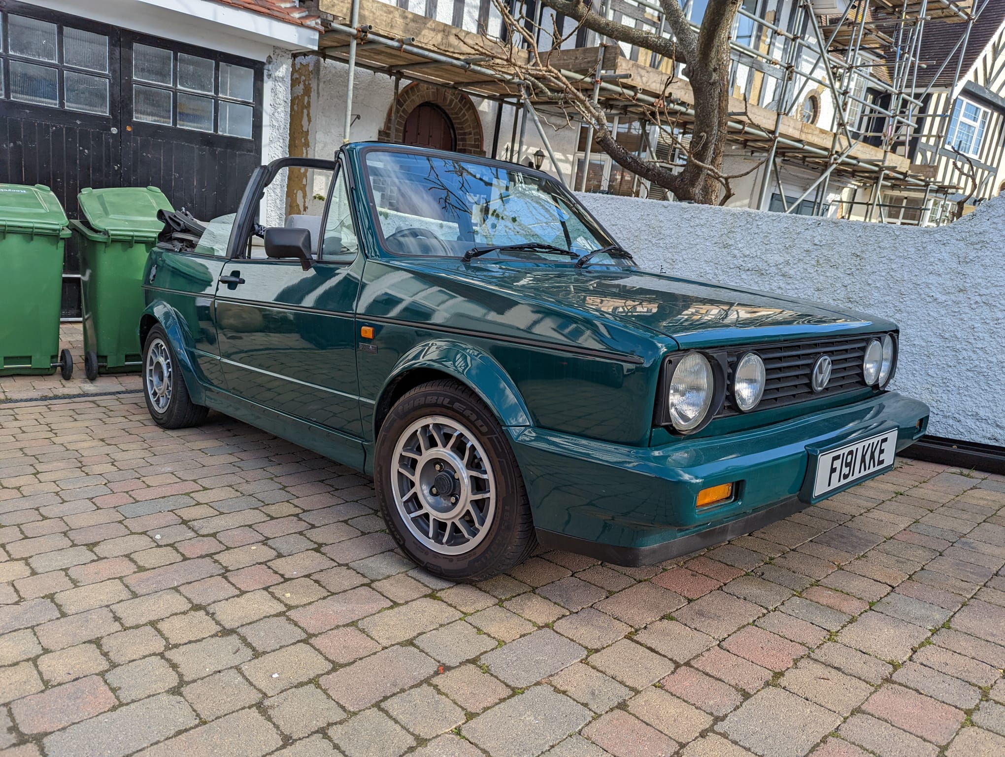 Pump99 | James Sutton's MK1 Volkswagen Golf Clipper Cabriolet